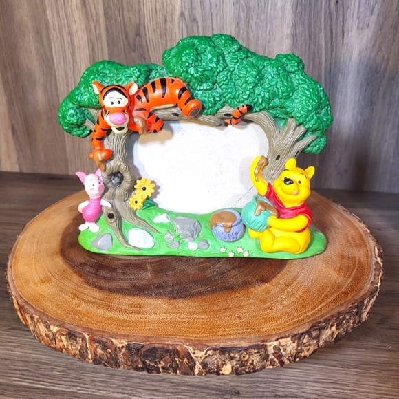 Disney | Accents | Disney Winnie The Pooh And Friends Tree 3d Picture ...